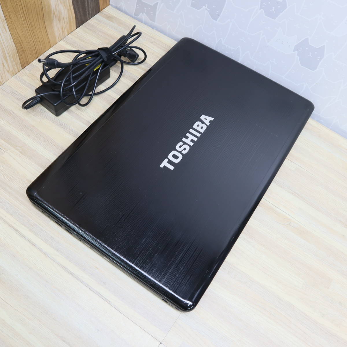 なんと SSD1TB メモリ16GB 最上級4コアi7 T571 Core i7-2670QM Webカメラ Win11 MS Office2019 Home&Business P52757 ...