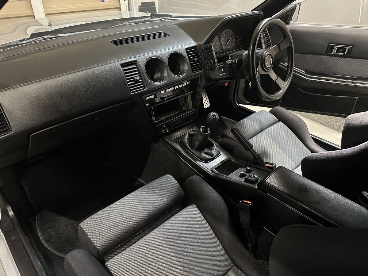 HZ31 フェアレディZ 300ZR 2シーター Tバールーフ Z31(フェアレディZ)｜売買されたオークション情報、yahooの商品情報をアーカイブ公開 - オークファン（aucfan.com）