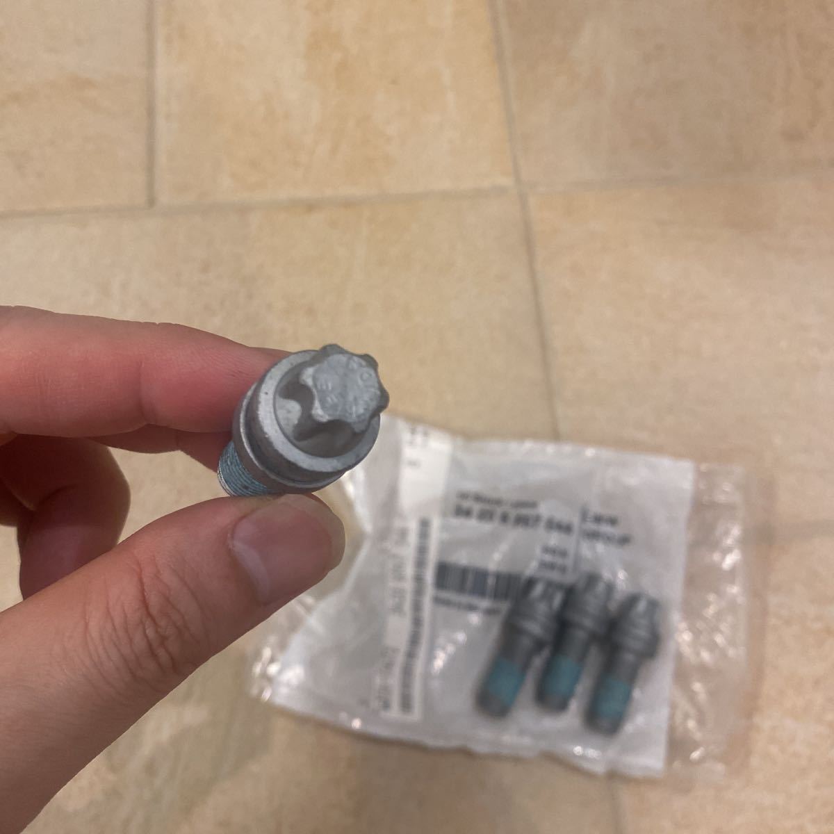 BMW MINI純正 ブレーキキャリパー ボルト 34206867544 4本 F40 F45 F46 F54 F55 F56 F60 F48 ...