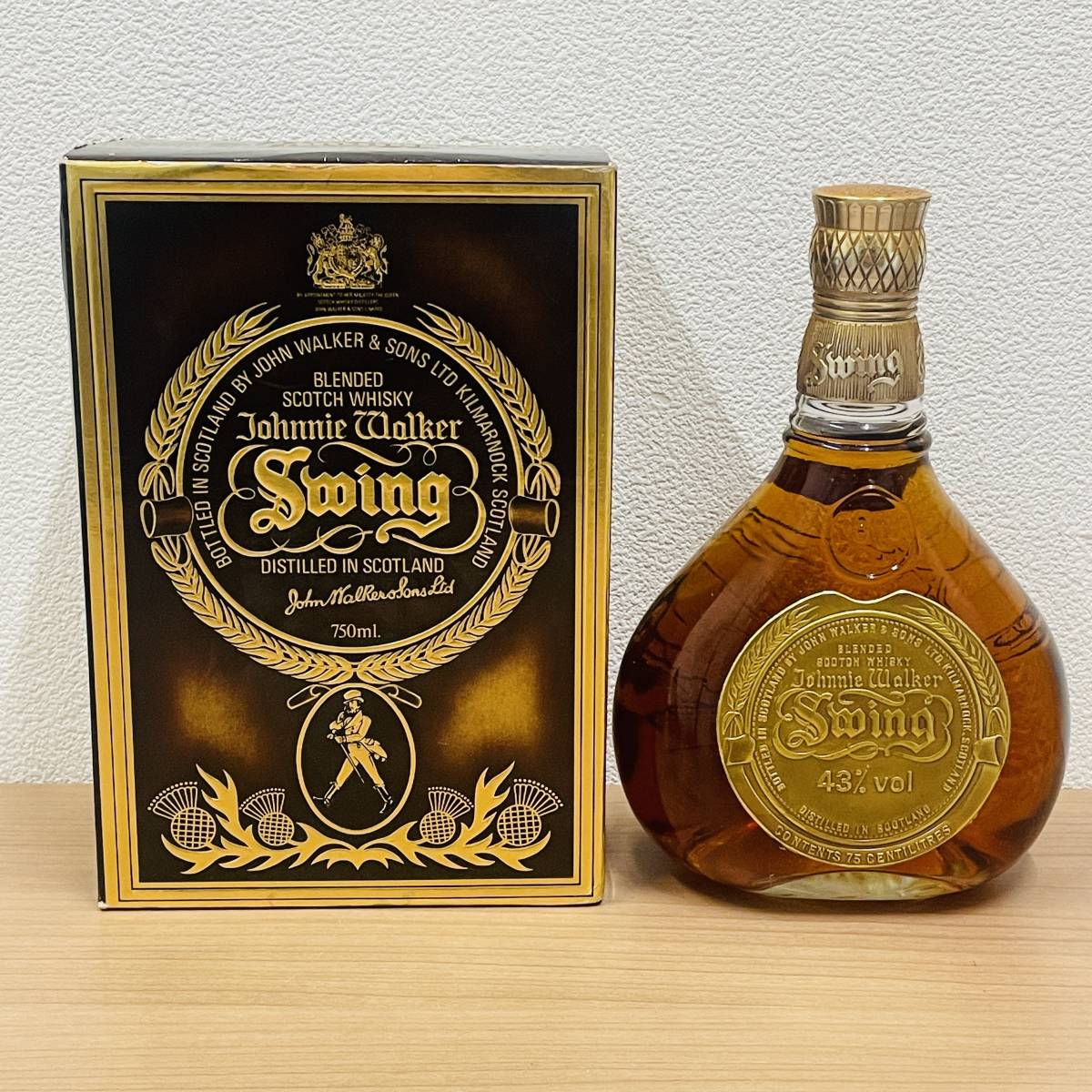 Johnnie Walker/ジョニーウォーカー Swing/スイング ウイスキー 750ml 43% 箱付き 19001(スコッチ)｜売買さ ...