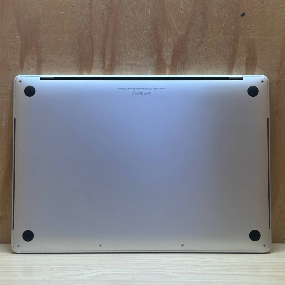 良品 Macbook Pro A1990 2018 Core i9-8950HK 2.90GHz メモリ32GB SSD1TB Touch ...