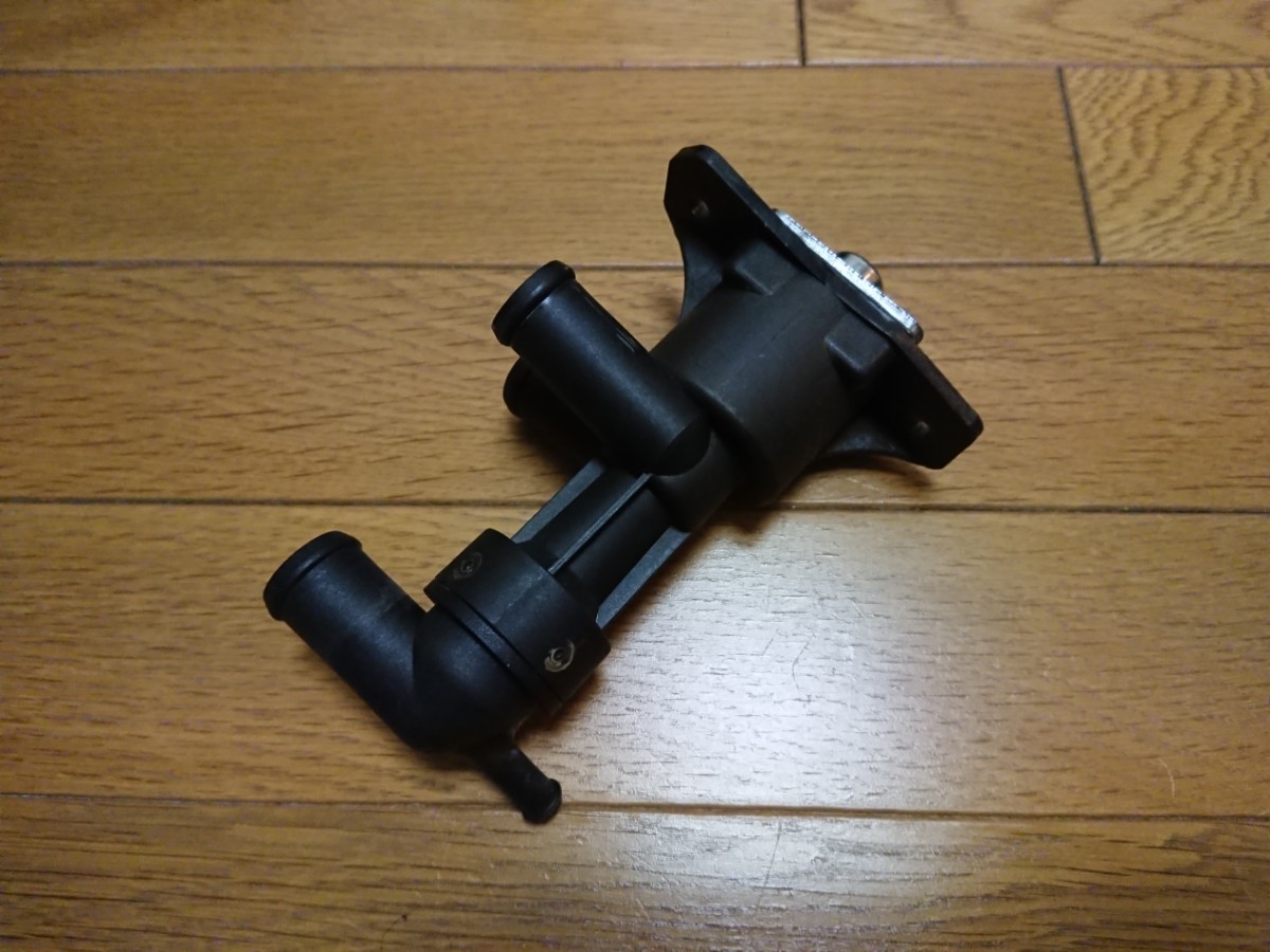 純正 ベンツ w126 560SEL 560SEC 500SEL ヒーターバルブ ヒーターコントロールバルブ ソレノイド 0008303784 ボッシュ Bosch(メルセデス・ベンツ用 ...