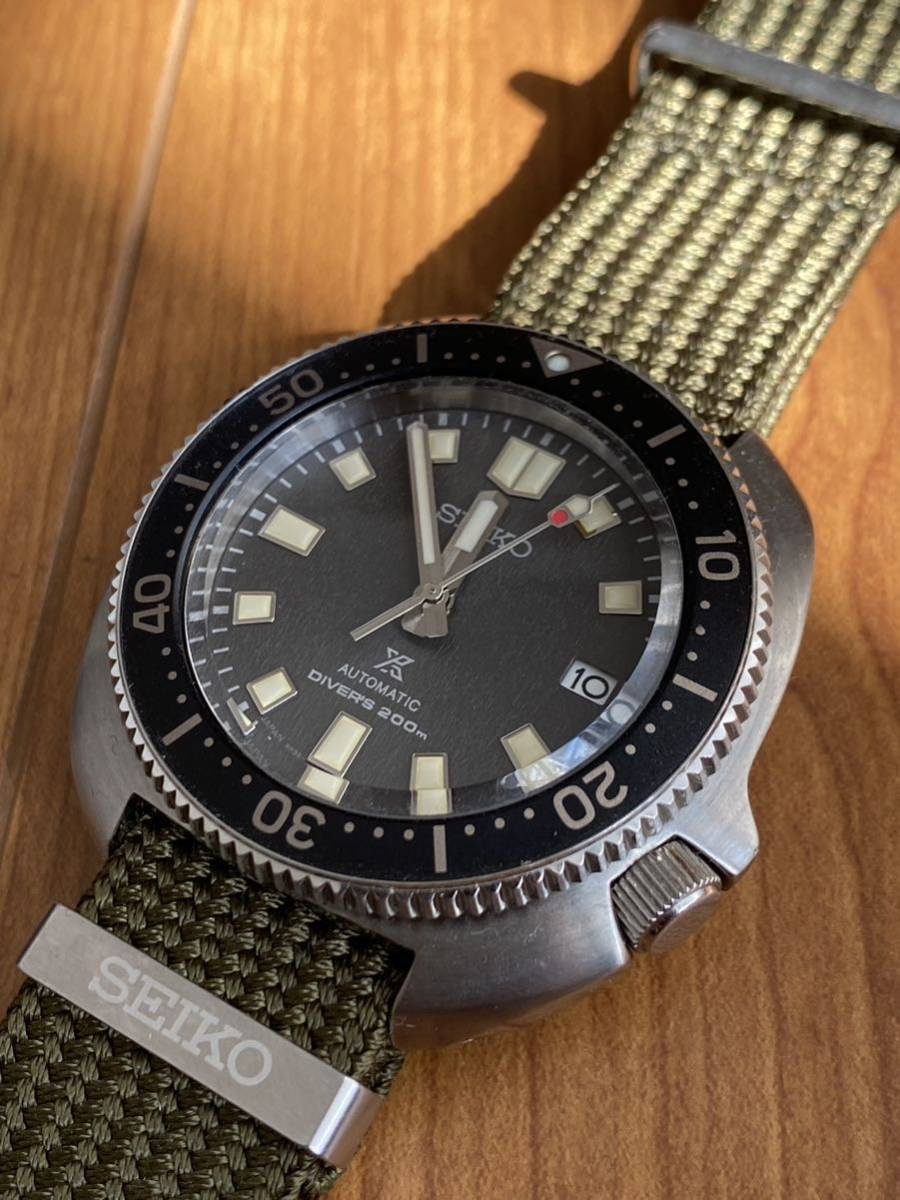 セイコー SEIKO SBDC143 グレーベルトは 植村 ダイバー プロスペックス prospex(プロスペックス)｜売買されたオークション情報、yahooの商品情報をアーカイブ公開 ...
