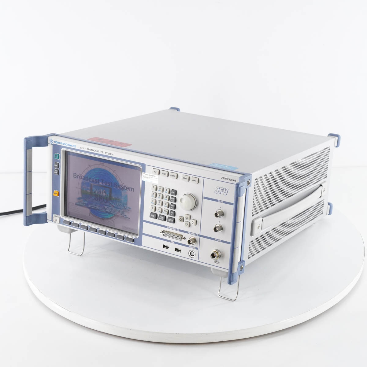 DW 8日保証 05/2023CAL SFU 2110.2500.02 Rohde & Schwarz OPT B2 B3 B6 B11 ...