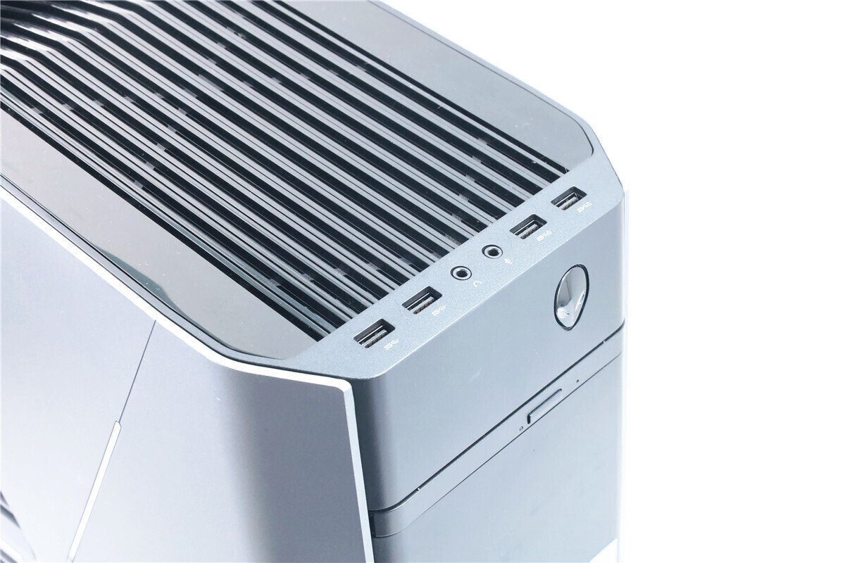 DELL ゲーミング ALIENWARE AURORA R6 水冷 GTX1080 8GB 七世代 i7 7700K DDR4 32GB Nvme SSD512GB+HDD2TB ...