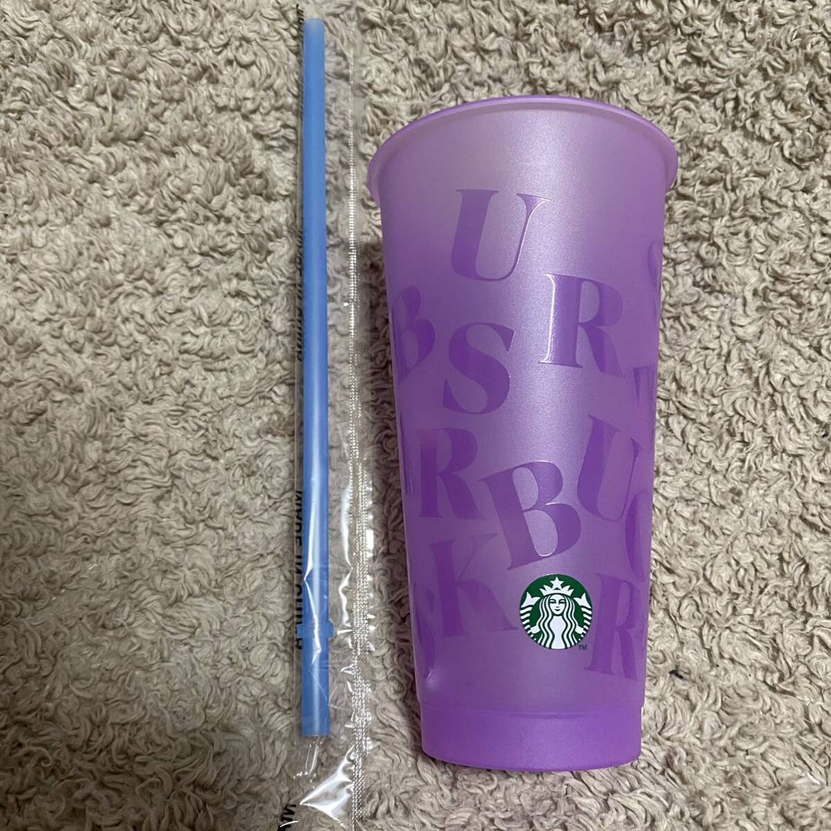 STARBUCKS スターバックス ミステリーカラーチェンジングリユーザブルコールドカップ710ml パープル ブルー 送料350円〜(タンブラー、マイボトル)｜売買されたオークション情報 ...