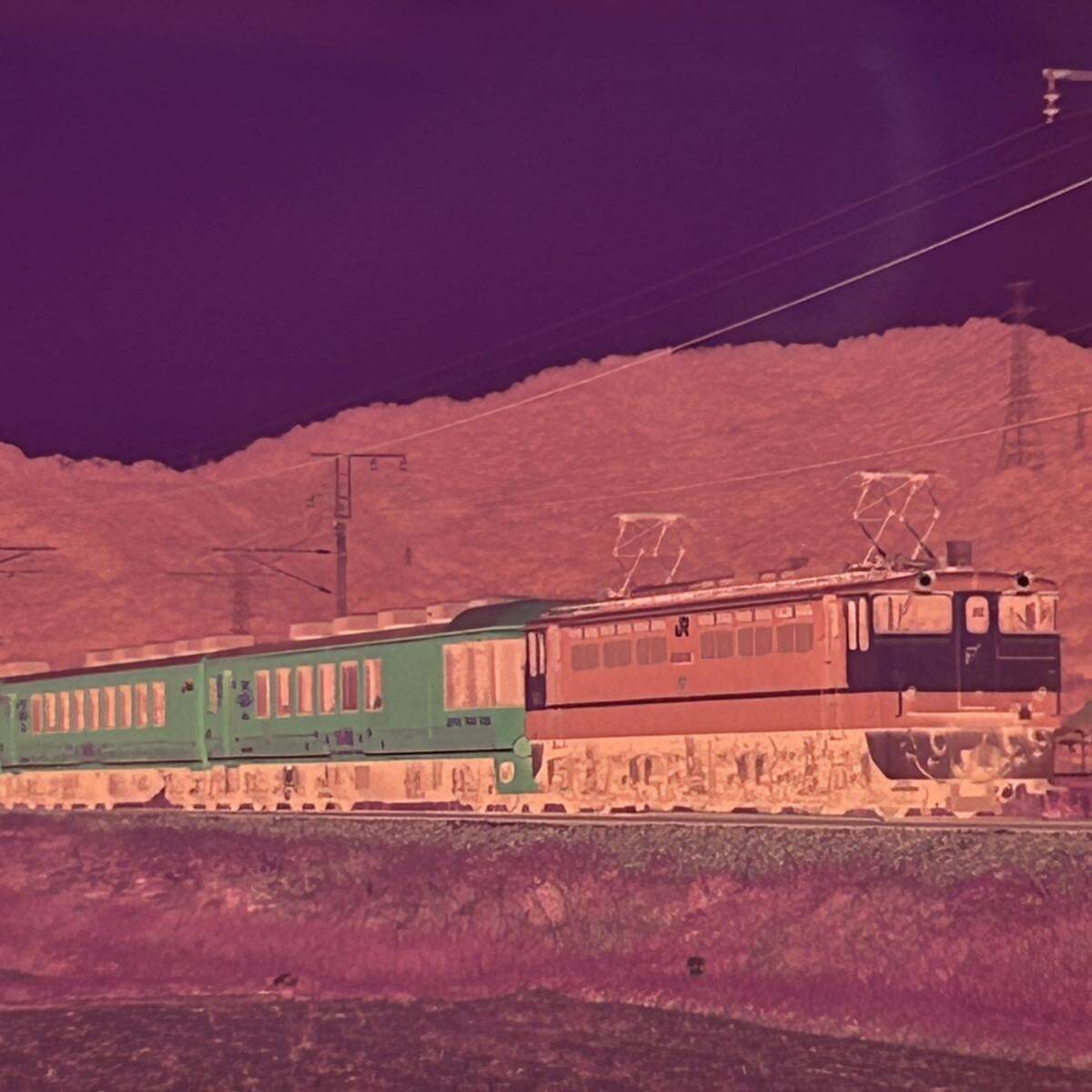 古い鉄道写真 ネガフィルム DD511115 はまかぜ EF6567 EF651119 TABIJI EF8147 EF65105 雷鳥 EF81116 EF651057 EF81126 列車 ...