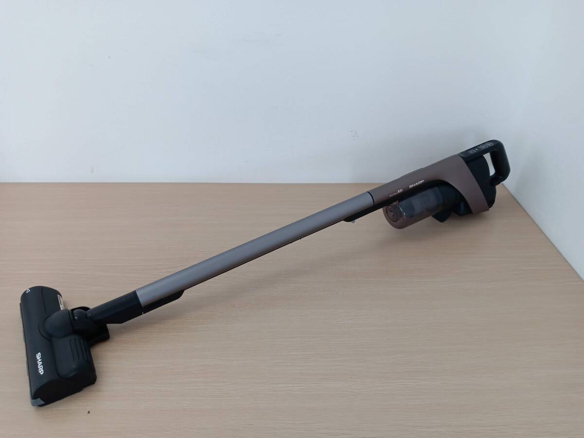 EM318 SHARP シャープ EC-KH9X-T 2023年製 充電式掃除機 コードレスクリーナー 通電確認済(コードレスタイプ)｜売買されたオークション情報、yahooの商品情報を ...