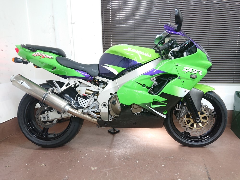ZX-9R ZX900E E型マレーシア144ps 検R7年2月 社外マフラー ステップ ブレーキ周り性能強化 ローン 下取相談可 Ninja ユメタマ GPZ ZXR ZZR(751cc以上 ...