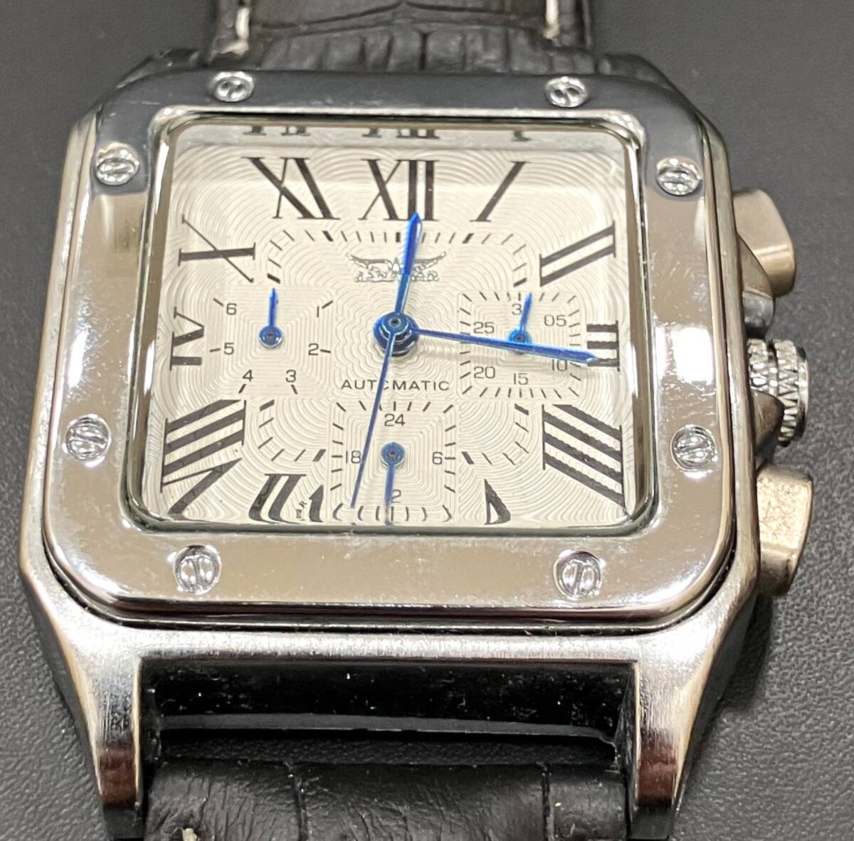 JARAGAR ジャラガー A107 デイト 自動巻き 白文字盤 裏スケルトン メンズ 腕時計 スクエア 3針 SS 稼働品(3針（時、分、秒）)｜売買されたオークション情報、yahooの商品 ...