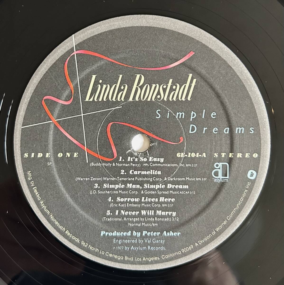 米LP Orig. LINDA RONSTADT / SIMPLE DREAM Asylum 6E-104 SP 両面TML刻印 カット盤 レコード Specialty Pressing 6E ...