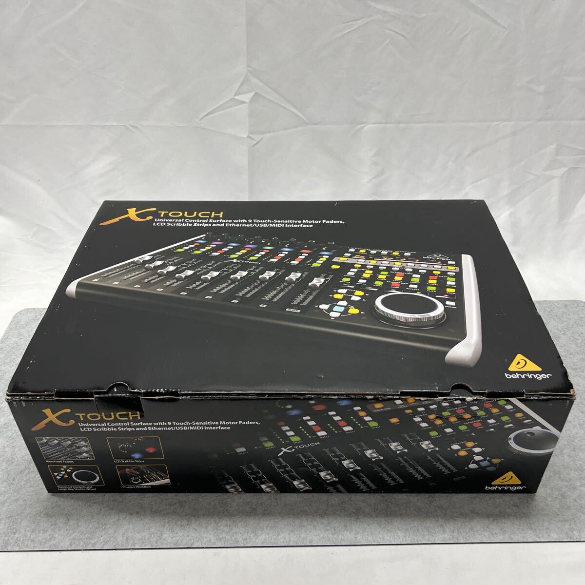 Behringer X-TOUCH Universal Control Surface with 9 Touch-Sensitive Motor Faders ベリンガー コントロール ...