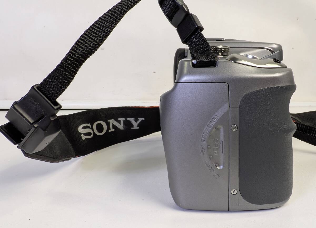 SONY ソニー α100 DSLR-A100 デジタル一眼レフカメラ Memory StickDuo対応 Compact Flash ...
