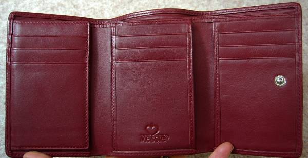 Meisslie イタリア製仔牛牛革のウォレット(二つ折り財布（小銭入れあり）)｜売買されたオークション情報、yahooの商品情報をアーカイブ ...