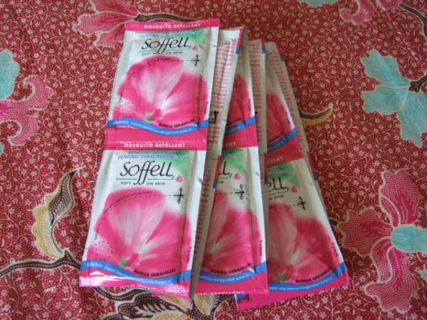 Soffell 虫除けクリーム ゼラニウム 8ml 10袋 バリ島(虫よけスプレー)｜売買されたオークション情報、yahooの商品情報をアーカイブ公開 - オークファン（aucfan.com）