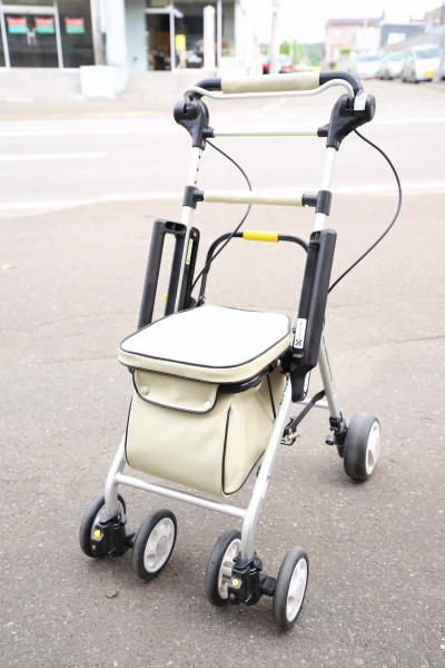 SV96 幸和製作所 TacaoF テイコブ シルバーカー ST04(歩行補助車、シルバーカー)｜売買されたオークション情報、yahooの商品 ...