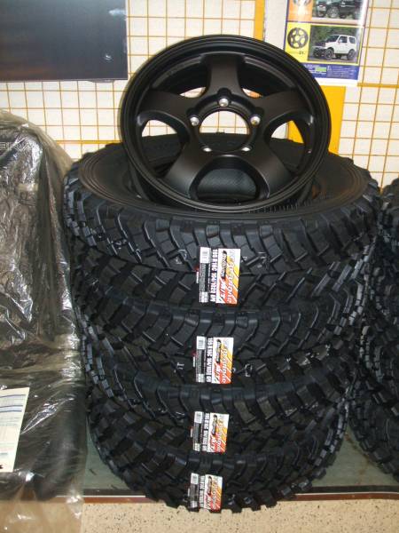 ジムニー WORK S1J MBL &新商品 GEOLANDAR M/T+ 195R16(ラジアルタイヤ)｜売買されたオークション情報、yahooの商品情報をアーカイブ公開 - オークファン ...