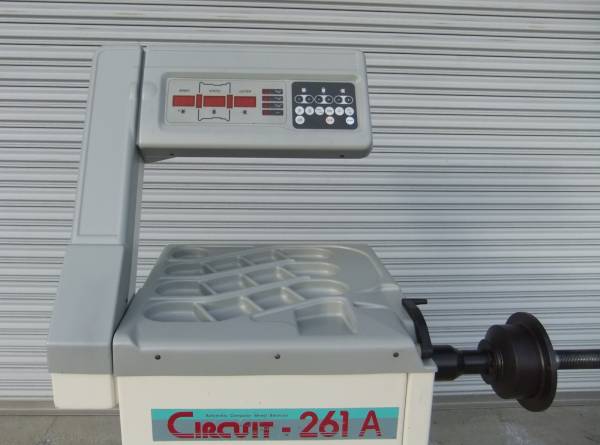 ホイールバランサー EIWA CIRCUIT 261A(タイヤチェンジャー)｜売買されたオークション情報、yahooの商品情報をアーカイブ公開 - オークファン（aucfan.com）