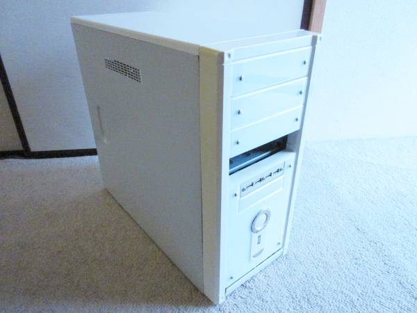 V770 ATXミドルタワー パソコン PCケース 送料980円(ATXミドルタワー)｜売買されたオークション情報、yahooの商品情報を ...