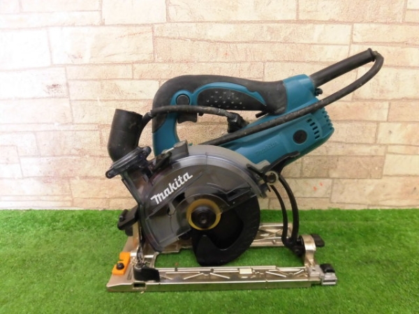 マキタ 125mm 防じんマルノコ KS5200FX makita S3(丸のこ)｜売買されたオークション情報、yahooの商品情報をアーカイブ公開 - オークファン（aucfan.com）