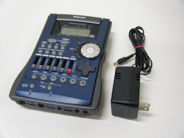 ヲ4 TASCAM Pocket Studio 5 4トラックMTR 32MBカード付(マルチトラックレコーダー)｜売買されたオークション情報 ...