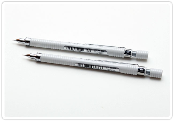 STAEDTLER ステッドラー シャープペンシル 925 65 2本(シャープペンシル)｜売買されたオークション情報、yahooの商品情報をアーカイブ公開 - オークファン（aucfan.com）