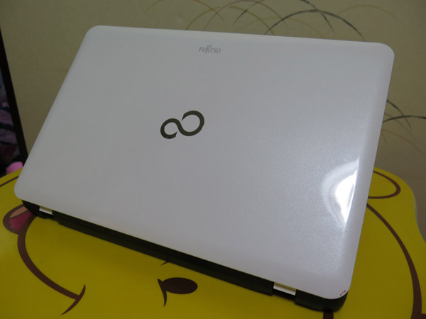 Win7 富士通 AH42/E Dual-Core メモリ4G/新500G 無線Office HDMI