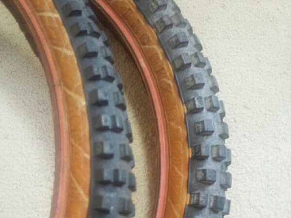 OLD BMX IRC RACER Z-1 20X1.75＆2.125当時タイヤレース仕様に(BMX)｜売買されたオークション情報、yahoo ...