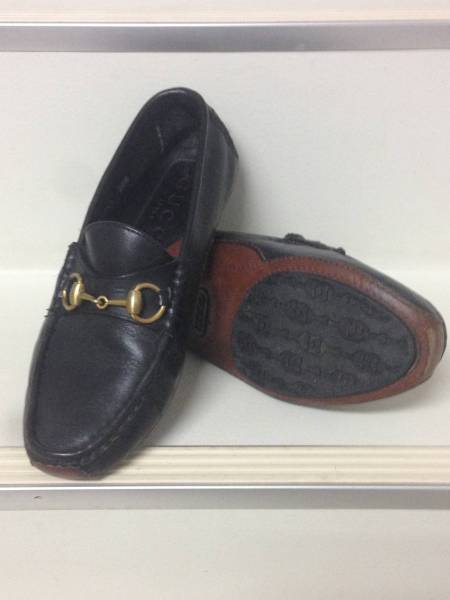 グッチ GUCCI 39 ビットドライビング 黒(男性用)｜売買されたオークション情報、yahooの商品情報をアーカイブ公開 - オークファン（aucfan.com）