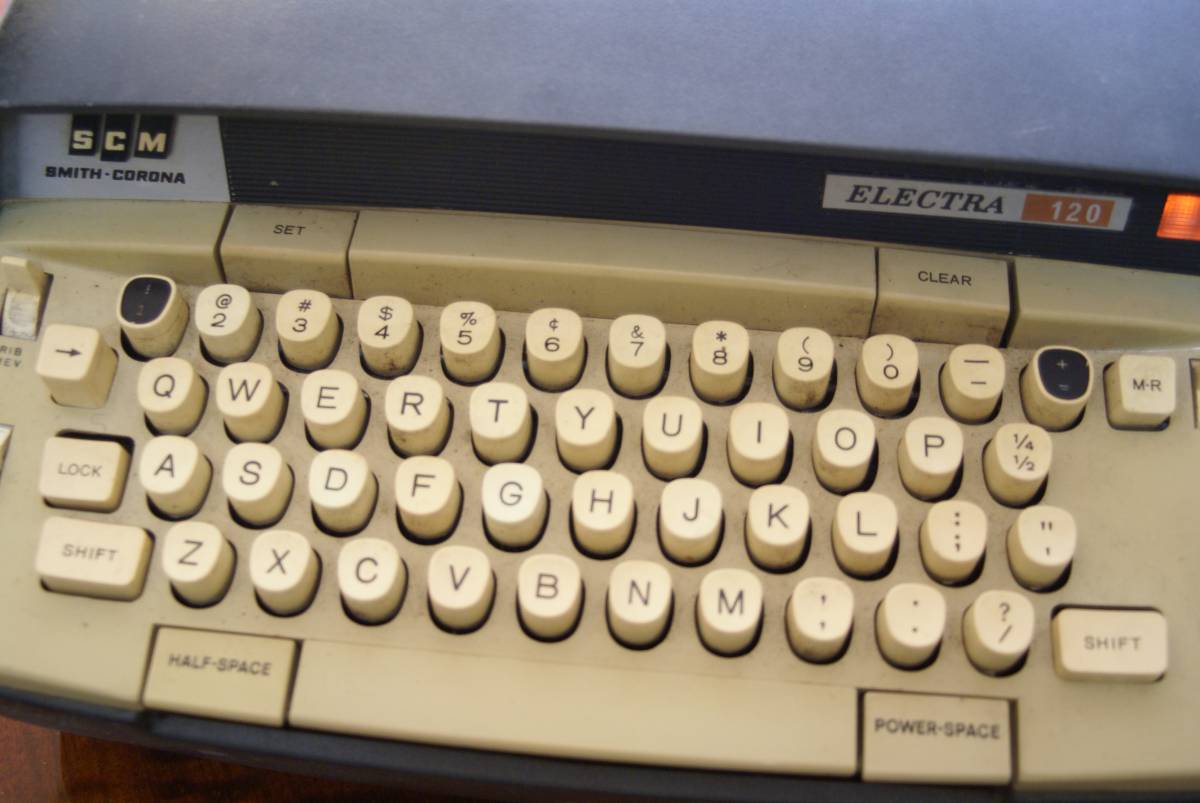 SMITH-CORONA ELECTRA 120 電動タイプライター(タイプライター)｜売買されたオークション情報、yahooの商品情報を ...