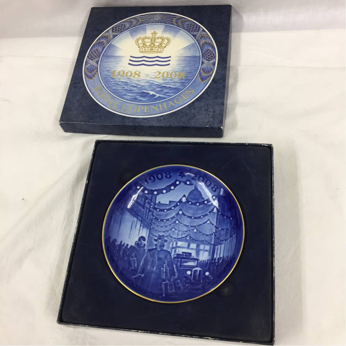 ロイヤルコペンハーゲン イヤープレート 1908-2008 飾り皿 14.5cm 箱付き(スプーン)｜売買されたオークション情報、yahooの商品情報をアーカイブ公開 - オークファン ...