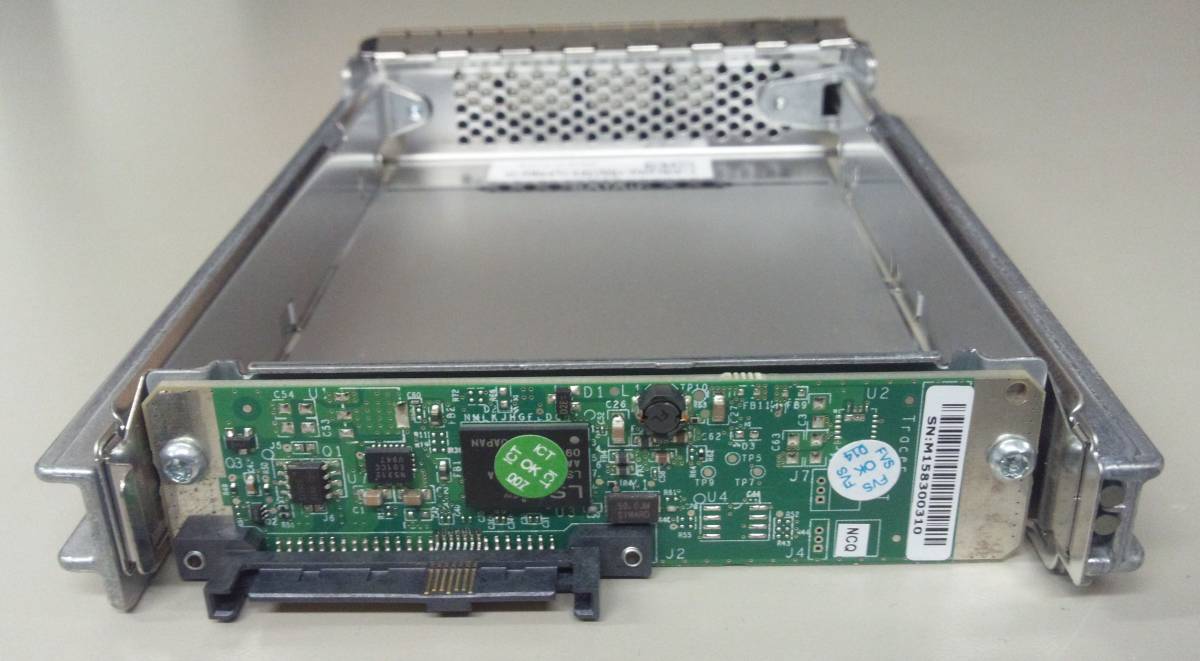 Dell PowerEdge HDD マウンタ 3.5 トレイ SATAuインターポーザ PowerEdge 2950 R905 ...