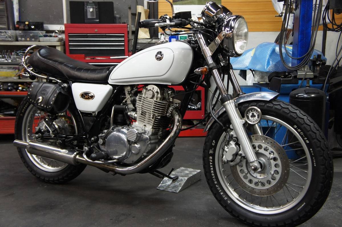 YAMAHA SR400 16年式 FCRキャブ 予備車検渡し 動画有り 極上車(251cc-400cc)｜売買されたオークション情報 ...