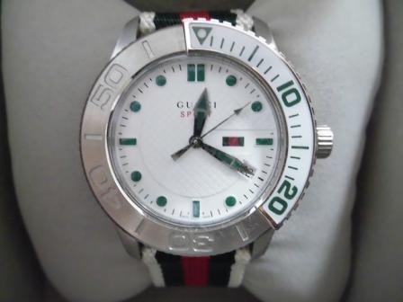 ジャンク扱い グッチ Gucci 腕時計 R. G-TIMELESS XL SPORT BL/VERD. YA126231 メンズ(男性用 ...