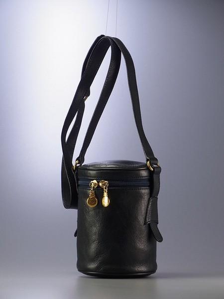 R8562 イタリア製 ゲラルディーニGHERARDINI 本革 レザー 筒型 ショルダーバッグ ポシェット 鞄 ネイビー 裏:タータン ...