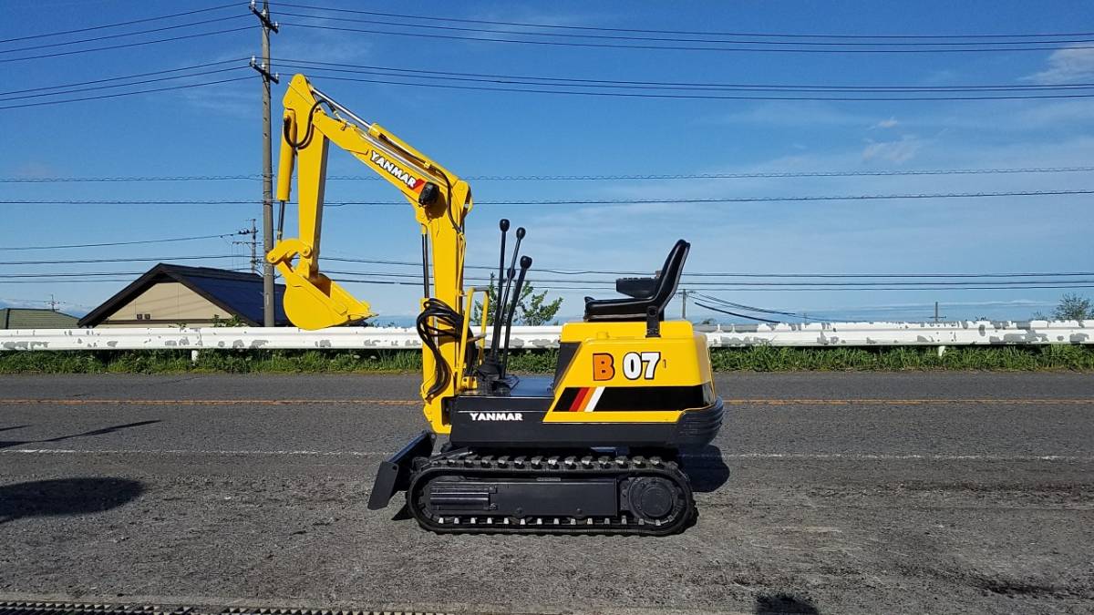 ヤンマー マイクロショベル B 07 シート ゴムクローラー Yanmar B07(建設機械、重機)｜売買されたオークション情報、yahooの商品情報をアーカイブ公開 - オークファン ...