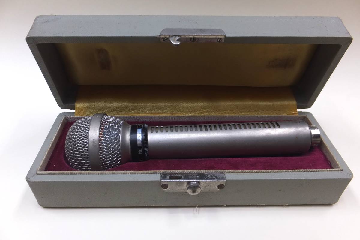AKG D24 ヴィンテージマイクロフォン(ダイナミック型)｜売買されたオークション情報、yahooの商品情報をアーカイブ公開 ...