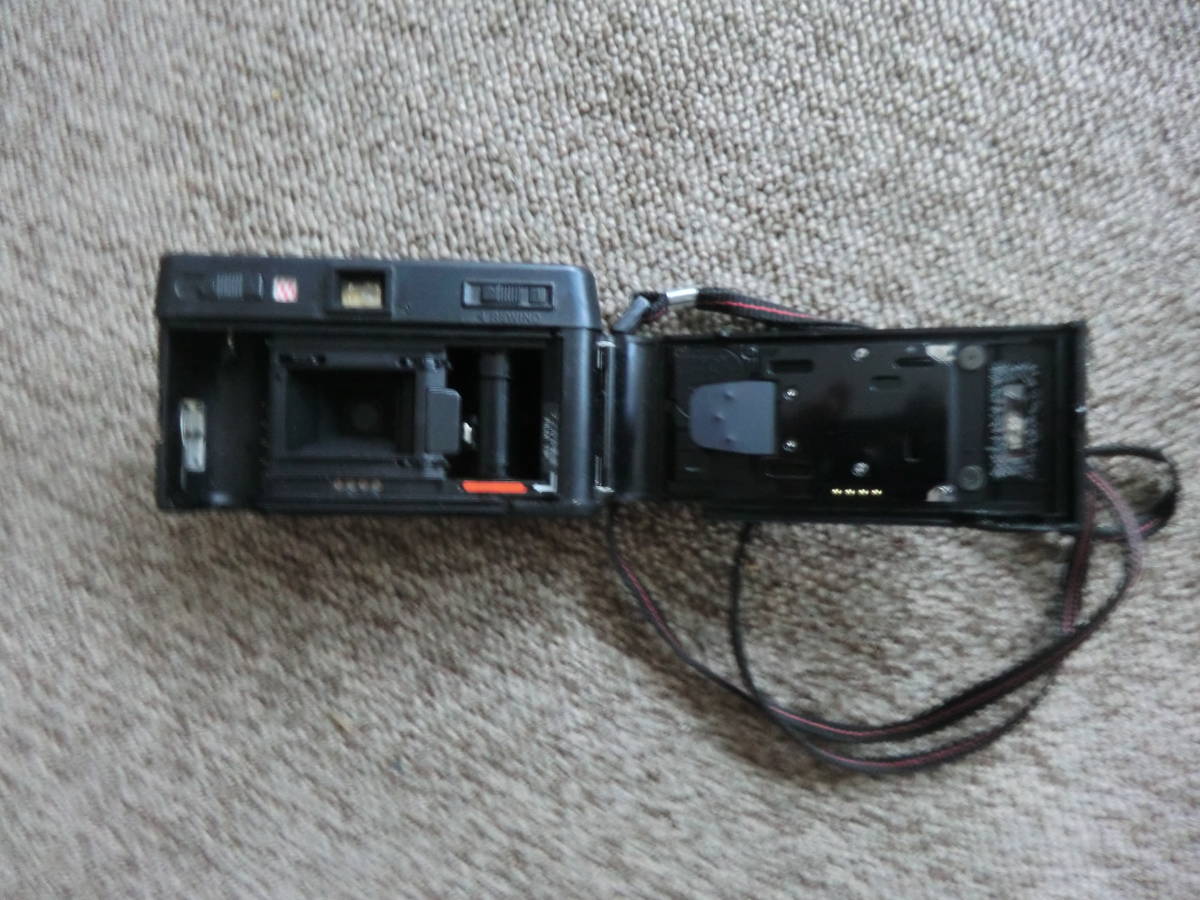 ジャンク品 FUJIカメラ AUTO-8QD FUJI NON LENS AUTO EXPOSURE AUTO FOCUS DX 1:3.5 ...