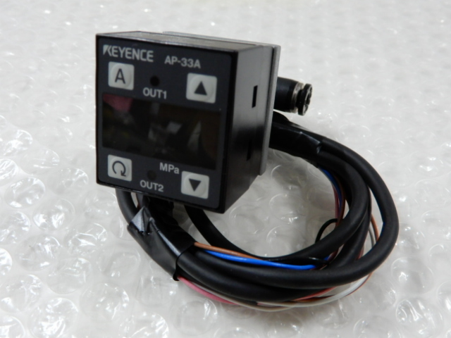 KEYENCE キーエンス 2色表示式デジタル圧力センサ 本体 正圧タイプ AP-33A ①(電材、配電用品)｜売買されたオークション情報 ...