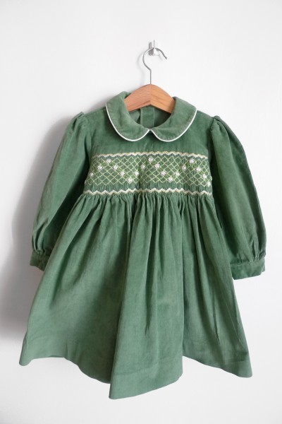 フランス子供服 IMAHO 3-4才 丸襟スモッキング刺繍ワンピース green(80（75～84cm）)｜売買されたオークション情報 ...