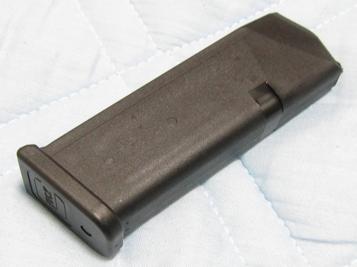 実物 Glock Magazines グロック19用 9mm 15連 マガジン ポリマー ブラック ＋スチールインナー(その他)｜売買されたオークション情報、yahooの商品情報をアーカイブ ...