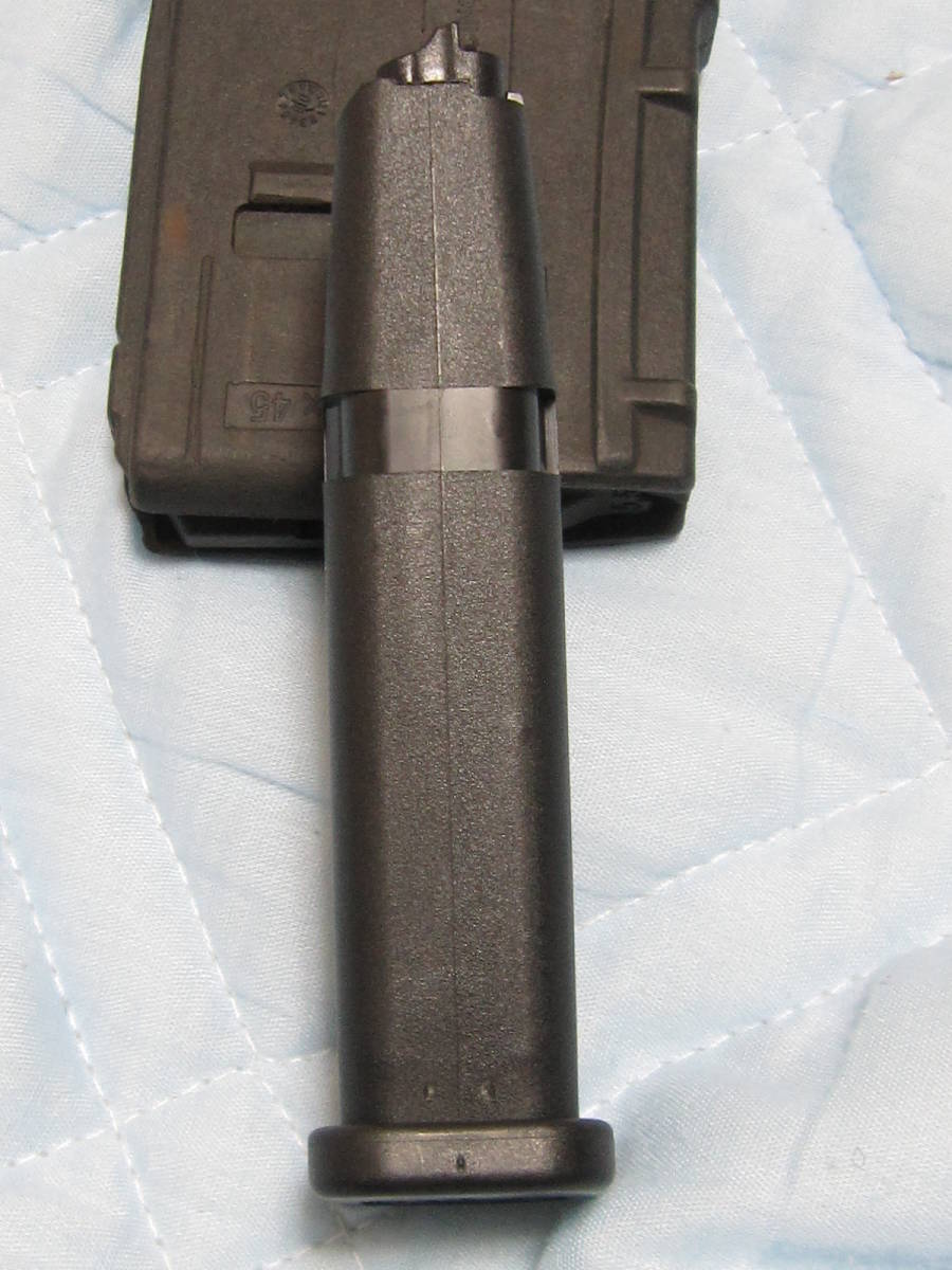 実物 Glock Magazines グロック19用 9mm 15連 マガジン ポリマー ブラック ＋スチールインナー(その他)｜売買されたオークション情報、yahooの商品情報をアーカイブ ...