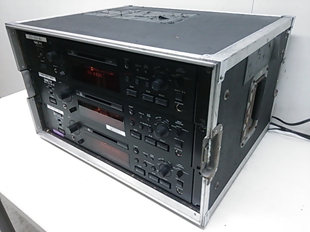 TASCAM/タスカム MDレコーダー 業務用 Model MD-350 1点 ＆ MD-301MK 2点 通電確認のみ ジャンク品 ...