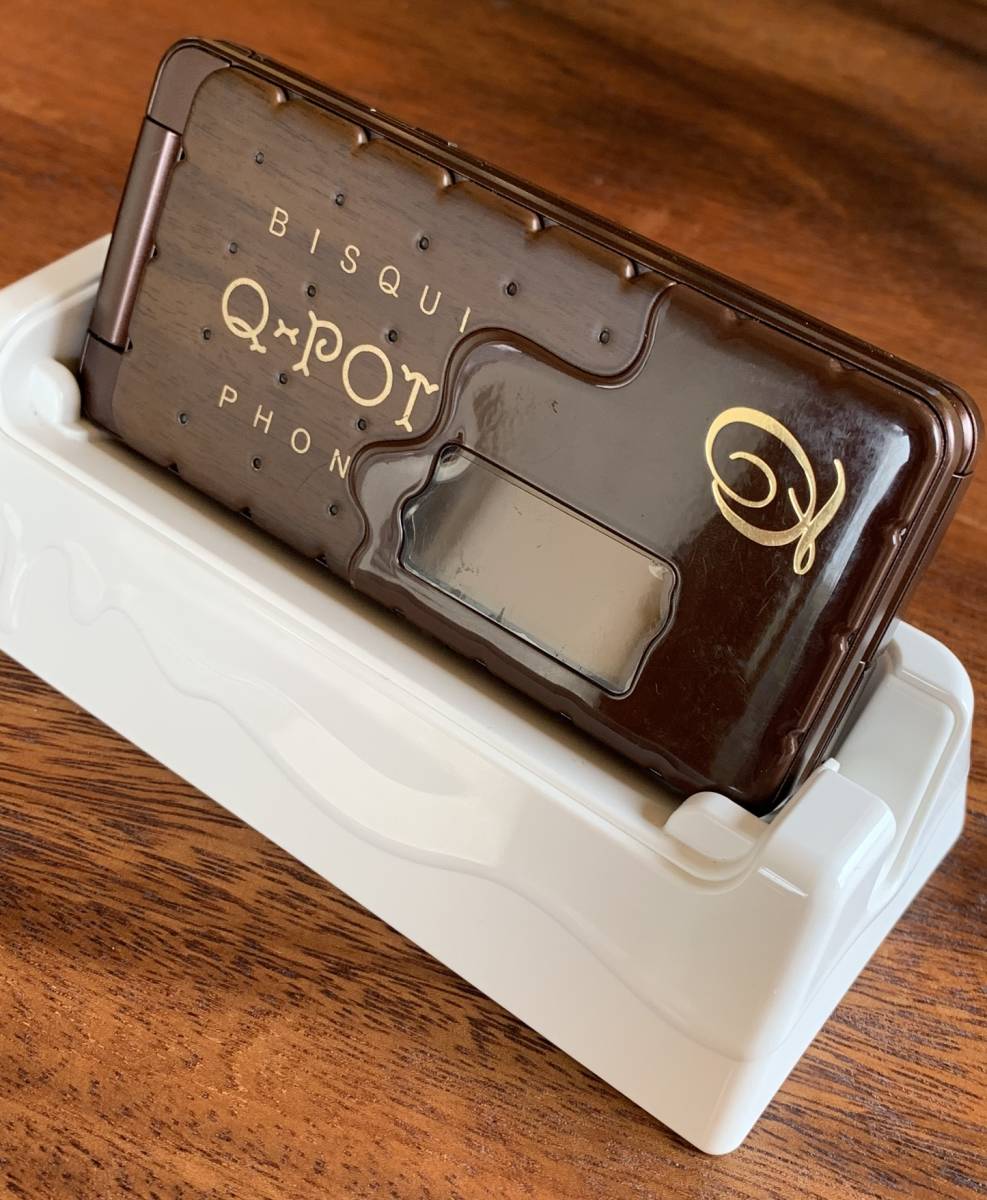 docomo SH-04C Q-pot チョコ(携帯電話)｜売買されたオークション情報、yahooの商品情報をアーカイブ公開 - オークファン ...