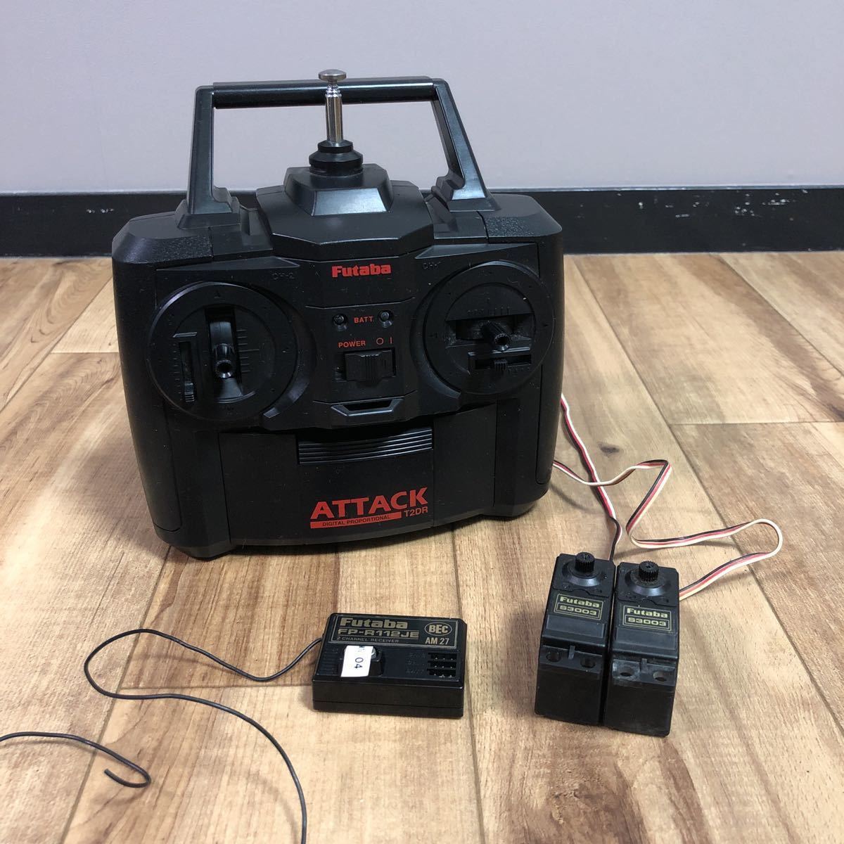 売切 1円スタート Futaba フタバ ATTACK T2DR 27MHz BEC 送信機 受信機 サーボ クリスタル付 フルセット(プロポ ...