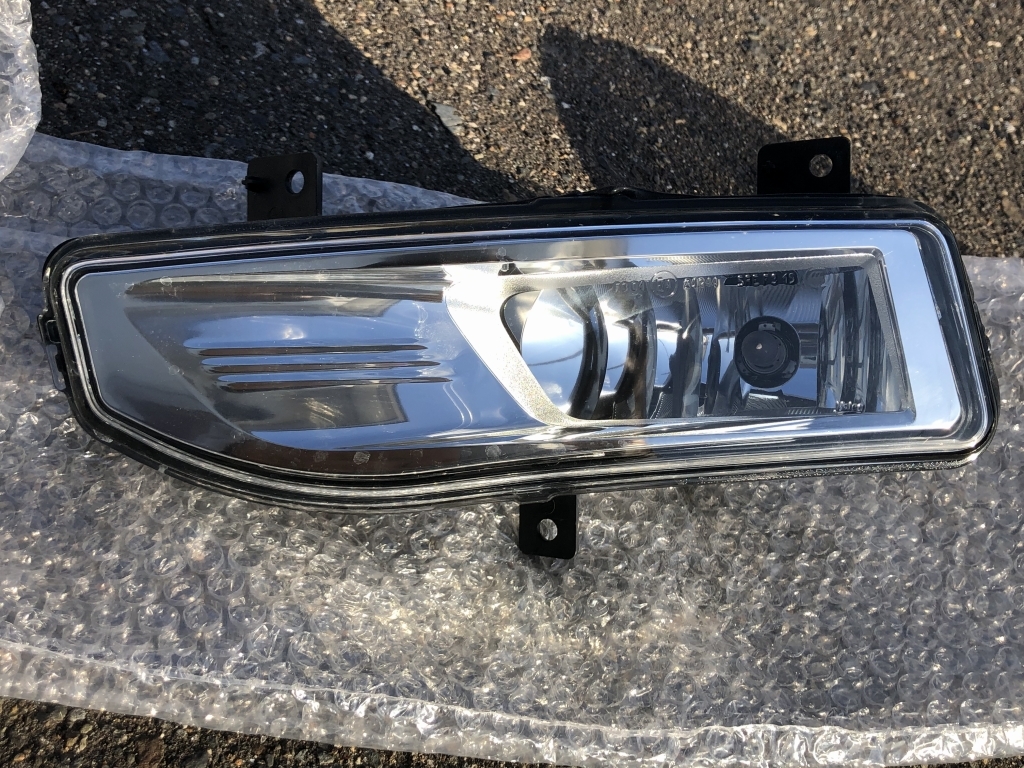 ニッサン 純正 フォグランプ 26155 8995A セレナ ノート エクストレイル リーフ 等(日産用)｜売買されたオークション情報 ...