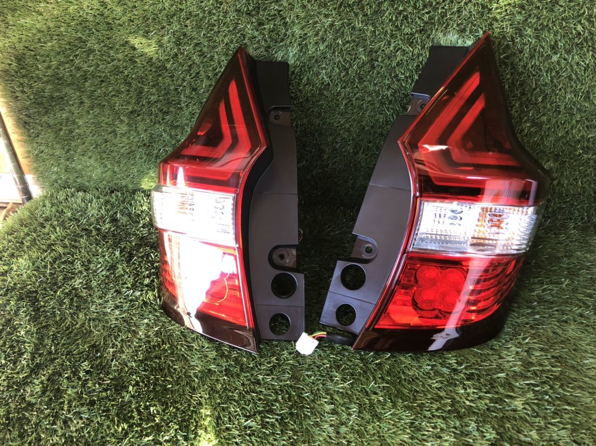 HE12 E12 ノート e-POWER 後期 純正 左右 LED テールランプ H31(テールライト)｜売買されたオークション情報、yahooの商品情報をアーカイブ公開 - オークファン ...