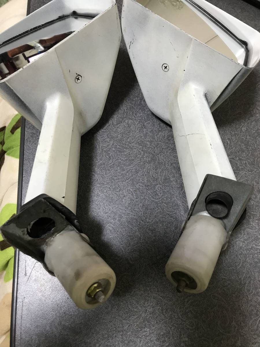 KP61 フェンダーミラー(トヨタ用)｜売買されたオークション情報、yahooの商品情報をアーカイブ公開 - オークファン（aucfan.com）