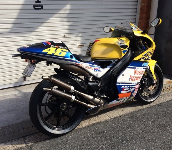 NC431V VFR400 NC30にNS400Rの乾式クラッチ＋クロスミッション入りエンジンを搭載した公認カスタムマシーン(251cc ...