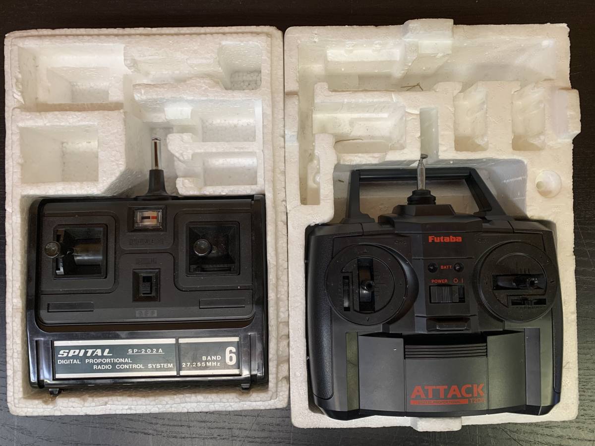 a80 ② ラジコン コントローラー Futaba フタバ ATTACK T2DR SPITAL SP-202A 2点セット 動作未確認 ...